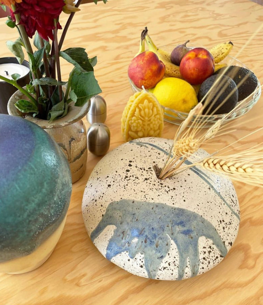 KATE ROSENBERG CERAMICS – Bow and Arrow